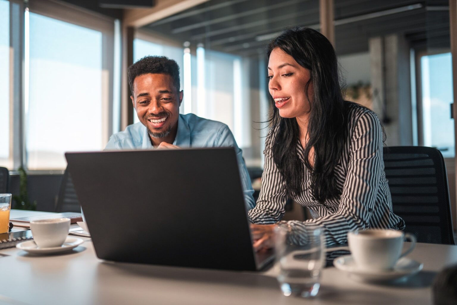 What is Job Shadowing? (& How to Do it Right) – Sayge